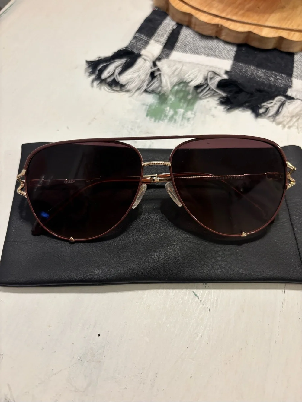 Quay Australia | Accessories | Quay Australia Gold Frame Brown Lens ...